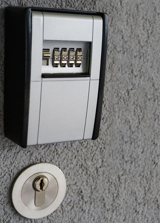 Key Safe Installation in London | Fantastic Services