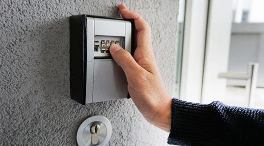 Key Safe Installation in London | Fantastic Services